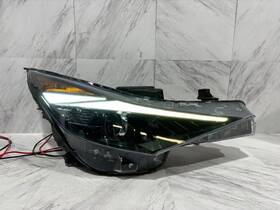 HYUNDAI 92102-AB Headlight Right Passenger Halogen Lamp Led